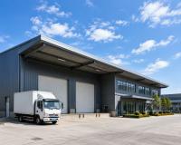 China Energy Efficient Steel Frame Prefab Building Clear Span For Warehouses Workshops Storage for sale