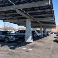 China Heavy Duty Galvanized Steel Metal Covered Parking Structures With Solar Panel Mounting for sale