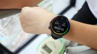 China HD TFT Multifunction Smart Watch ODM HS40 Lightweight Led Digital Watch for sale