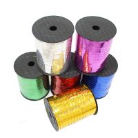 China Christmas Packaging 500Y Plastic Ribbon Roll Holographic Curling Gift Wrapping for sale