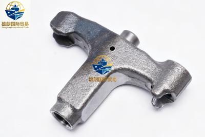 China Isuzu 6HK1 engine rocker arm bracket 894392-0023, Sany material code: B229900004442 for sale