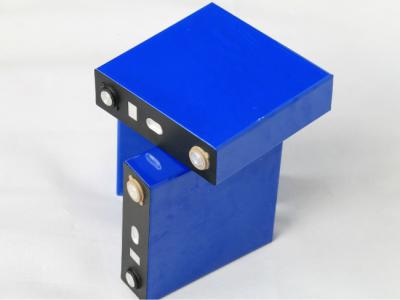 China Deep Cycle 3.2v 100ah Prismatic Lithium Solar Batteries For Smart Industrial Robot for sale