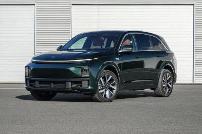 China LEADING IDEAL L7 Hybrid Luxury SUV 5050mm Length 1100km Range Electric 4WD 5.3s Acceleration for sale