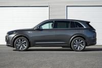 China LEADING IDEAL L7 Hybrid Luxury SUV 5050mm Length 1100km Range Electric 4WD 5.3s Acceleration for sale