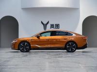 China Voyah Chasing PHEV Sedan 1.5T Engine 1227KM Range Electric 4WD 5088mm Length for sale