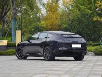 China 2025 AVATR 12 EV EREV Electric Sedan 5020mm 39kWh Battery 231kW Motor for sale