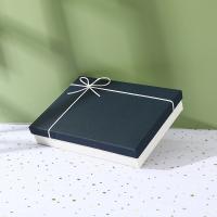 China Custom Order Accepted Luxury Lid and Base Box for T Shirt Clothing Gift Packaging for sale
