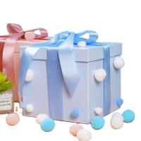 China Custom-made Colorful World-Cover Garment Carton with Magnetic Closure and Paper Board for sale