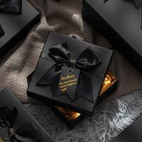 China Custom Gift Packaging Box With Golden Logo for T Shirt Clothing and Scarf for sale