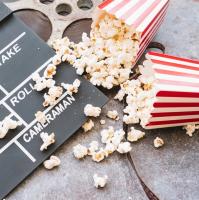China Customized Snack Popcorn Potato Chip Bags and Chips Candy Bread Boxes for Cinema Takeout for sale