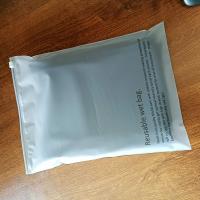 China Custom Low MOQ Plastic Zipper Bag Shrink Bag for Clothing Zipper Frosted for sale