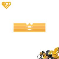 China 600MM Crawler Track Shoe with Boron Steel Alloys and Hardening Treatments for CAT Bulldozers for sale