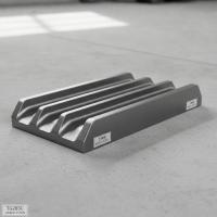 China TG203C Triple Grouser Track Shoe 203mm Pitch Forged 23MnB Boron Steel Undercarriage Plate for Excavators and Bulldozers for sale