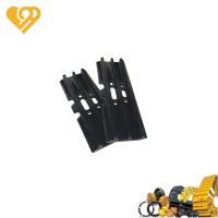 China Komatsu PC210-8 Excavator Triple Grouser Track Shoe Assembly Forged 23MnB Steel 190mm Pitch Undercarriage Part for sale