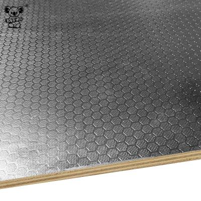China Heavy Duty Slip Resistant Decking Sheet 2440x1220mm High Strength Film Faced Plywood for sale