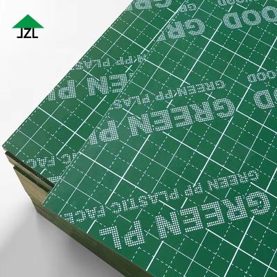 China 18mm Modern Waterproof Formwork Green Pine Core PVC Artificial Veneer Plywood Board First-Class E1 1 Year Warranty Hotel Use for sale