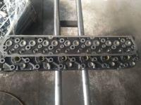 China Mitsubishi 6D17 Engine Cylinder Head Spare Parts With Copper Bushing for sale