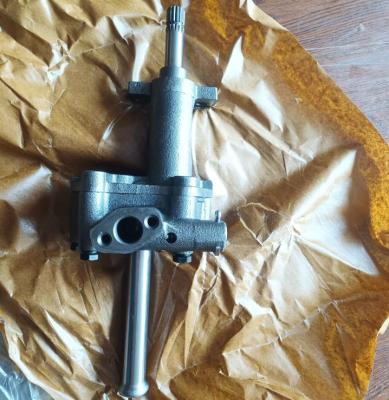 China Isuzu  6BD1 Oil Pump Auto Engine Parts 125MM for sale