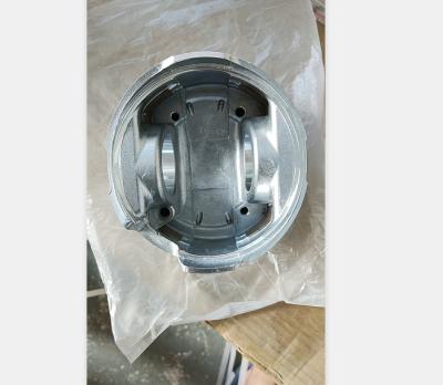 China Mitsubishi  6M61 Engine Piston With Alfin ME131937 for sale