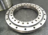China 9098993 excavator slewing bearing  EX200-5 EX330   ZAX330 slewing bearing for sale