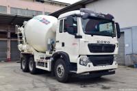 China Manufacturing Plant HOWO T5G 340 Horsepower 6X4 5.99 Square Concrete Mixer Truck for sale