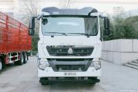 China HOWO T5G 340HP 8X4 Square Concrete Mixer Truck with Euro 2/3/4/5 Emission Standard for sale
