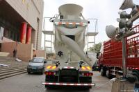 China HOWO T5G 340HP 8X4 Square Concrete Mixer Truck with Euro 2/3/4/5 Emission Standard for sale