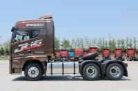China Jiefang JH6 6x4 4x2 8x4 Tractor with Air Suspension Driver's Seat and Multimedia System for sale