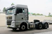 China Hot Second-hand SinotruK SITRAK C7H 440HP 6X4 8X4 Tractor Head with 2 Passenger Seats for sale