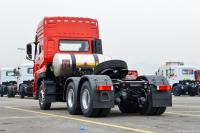 China Dongfeng Xinjiang Second-Hand Smooth D7V 480hp 6X4 4X2 LNG Tractor with FAST Gear Box for sale