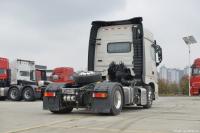 China Left-Hand Drive Dongfeng Tianlong KX 4*2 6*4 LNG Tractor Head with Stability Control for sale