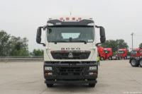 China Boutique SinoTRUK HOWO TX7 0 km 6X4 4X2 6X2 CNG LNG Tractor Truck with Multimedia System for sale