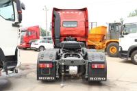 China Sinotruk HOWO T7H 440HP 6X4 Hazardous Chemical Tractor with 500-600L Fuel Tank Capacity for sale