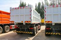 China 6.8X2.35X1.5 Cargo Tank 8X4 371hp 375 HP HOWO-70 km Dump Truck with Drive Wheel 6x4 for sale