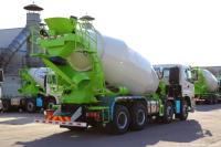 China Fukuda Auman ETX 340 horsepower 8X4 7.87 square concrete mixing truck for sale