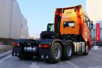 China FAW Jiefang J6V 520HP 6X4 Automatic Gear Traction Truck Head for Heavy Truck Segment for sale