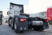 China FAW Jiefang J7 Heavy Truck 560HP 6X4 Large Traction Truck Head with Multimedia System for sale
