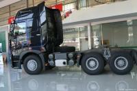 China Used HOWO A7 6x4 Tractor Trucks with 400-500L Fuel Tank Capacity and SINOTRUCK Engine for sale