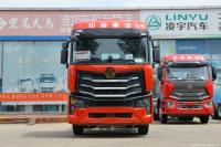 China Get the best deal on HOWO Max 460 horsepower 6X4 tractor trucks with 16 Forward Shift for sale