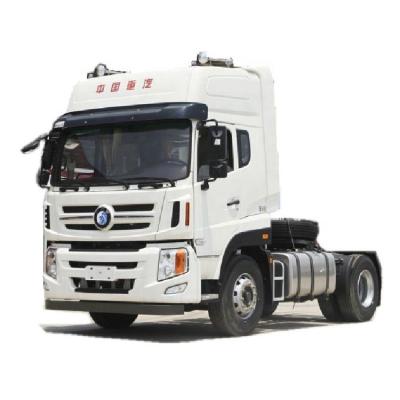 China 3 Passenger W5B-H Heavy Truck 340HP 4X2 Tractor Head Truck with 6-8L Engine Capacity for sale