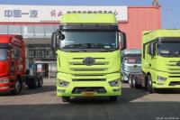China FAW Jiefang J7 Heavy Truck 6X4 LNG Traction Truck 530hp Engine and Cruise Control ACC for sale