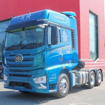 China FAW Jiefang J7 LNG CHG 371 375HP 4*2 6*4 6*2 Load Tractor with Maximum Speed of 120KM/H for sale