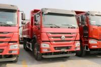 China 6X4 380 HP HOWO Dump Truck with 6m Cargo Tank and 2 Passengers at a Budget-Friendly for sale