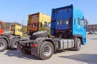 China Dongfeng Tianlong Heavy Truck 340HP 4X2 Tractor Automatic Window and Euro Emission for sale