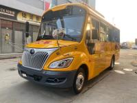 China Primary School Students' Ideal Transportation Used School Bus with Manual Transmission for sale
