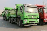 China HOWO Heavy Truck 340 HP 6X4 6 M Dump Truck with Air Suspension and Multimedia System for sale