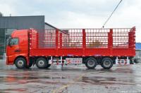 China SINOTRUCK HOWO TH7 460HP 8X4 Heavy Truck with 9.5m Warehouse Grid and Multimedia System for sale