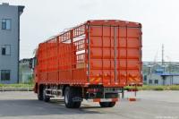 China Second-Hand Sinotruk SITRAK G7 330hp 6X2 8.6m Grid-Type Truck Fence Truck for sale