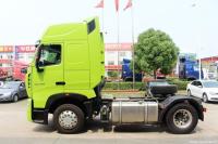 China 440 Horsepower 4X2 Sinotruk HOWO T7H Tractor with 2 Passengers and 8L Engine Capacity for sale