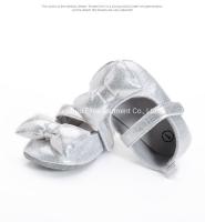 China 2021 Wholesale Newborn Infant Fashion Casual Walking Shoes Toddler Girls Soft Shoes for sale